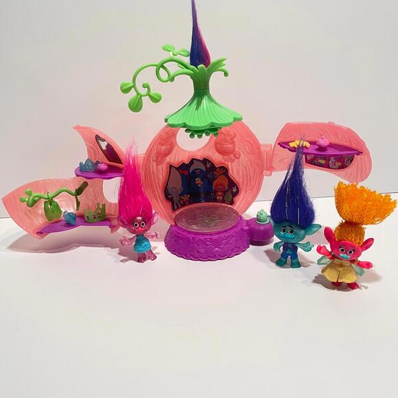 Dreamworks | Toys | Dreamworks Trolls Poppy Coronation Dance Pod With ...